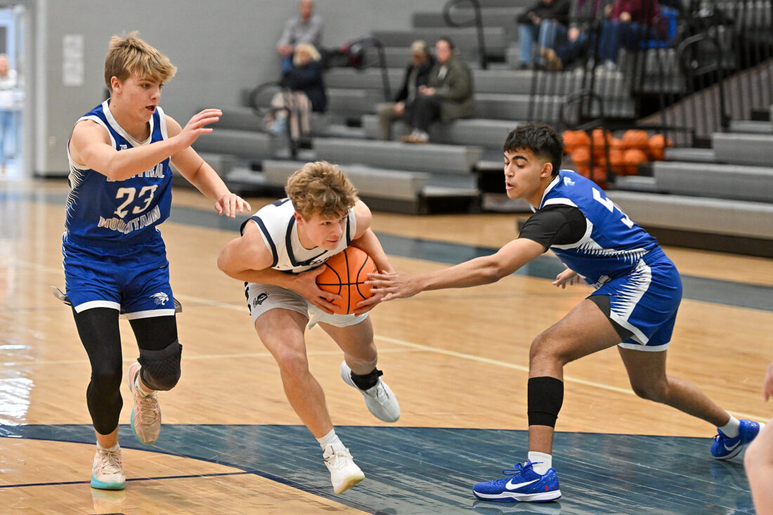 Central Mountain boys basketball falls to Penns Valley | News, Sports ...